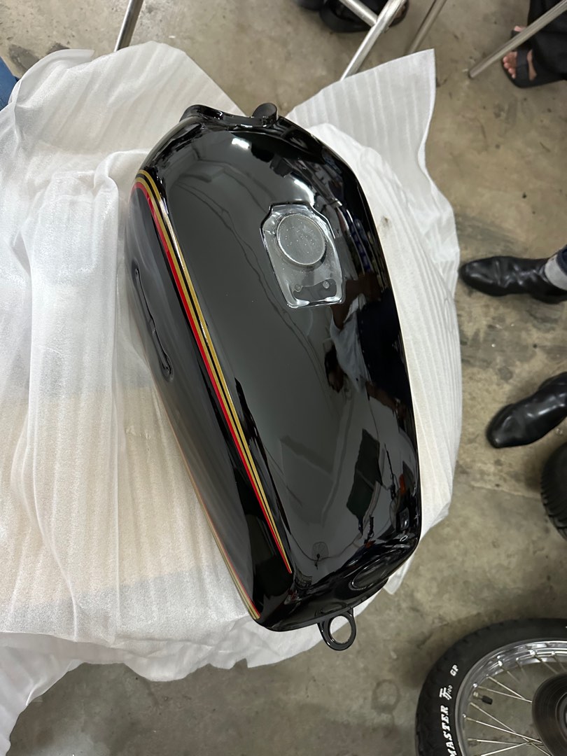 Yamaha RXK 135 fuel tank, Motorcycles, Motorcycle Accessories on Carousell