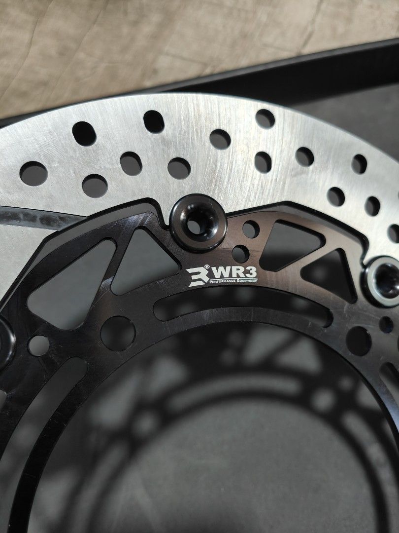 Yamaha Xmax floating disk rotor brake upgrade, Motorcycles, Motorcycle ...