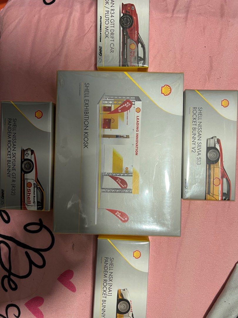 1/64 TINY X INNO SHELL Exhibition Kiosk Diorama ( include the model car), Hobbies & Toys, Toys ...