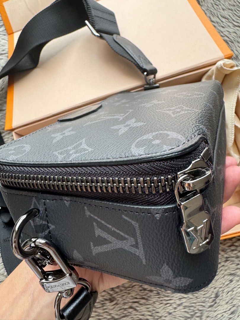 Authentic Louis Vuitton Alpha Wearable Wallet, Luxury, Bags & Wallets ...