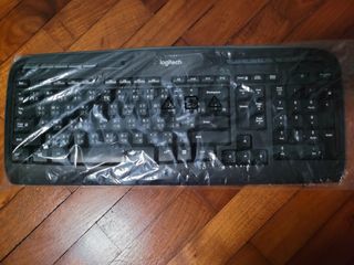 Logitech Wireless Mechanical Keyboard with Customizable Emoji Keys ...