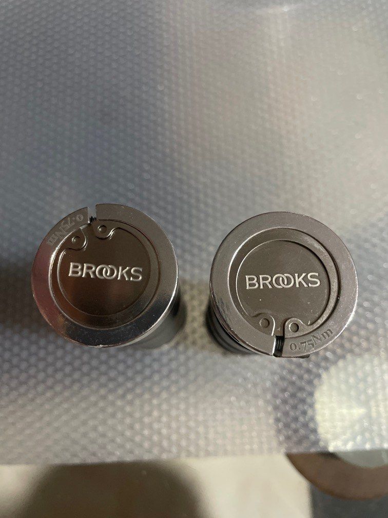 Brooks leather lock on grips for Brompton, Sports Equipment, Bicycles ...