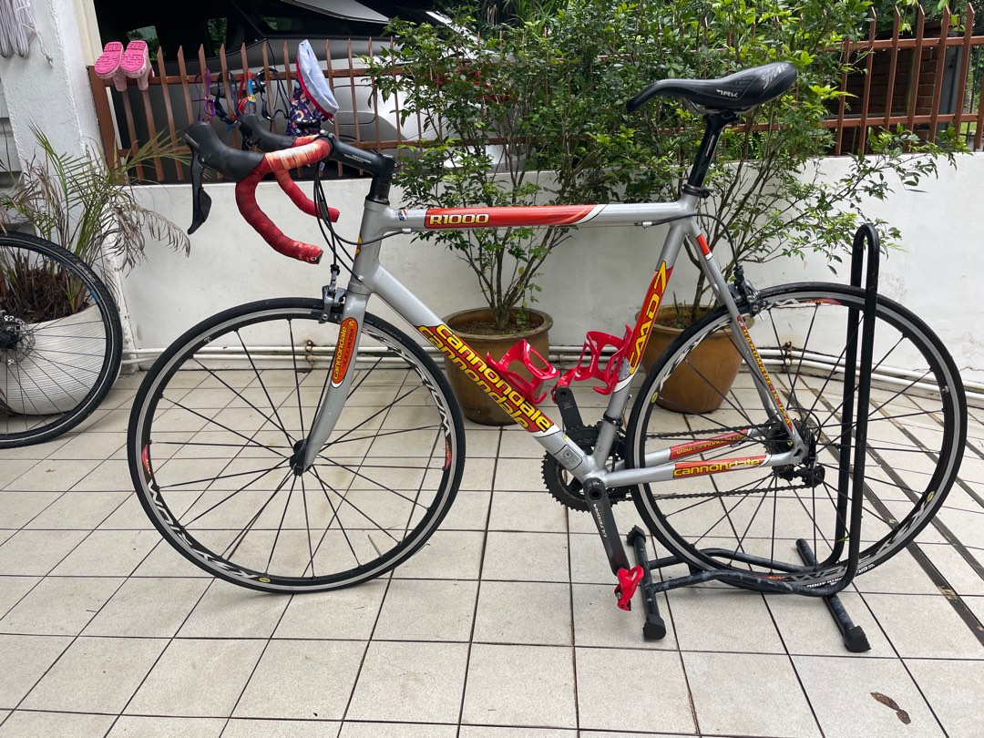 Cannondale Road Bike (Large), Sports Equipment, Bicycles & Parts ...
