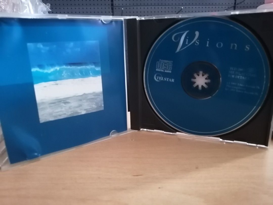 (CD) Visions (16 Instrumental Tracks) (Made In England), Hobbies & Toys, Music & Media, CDs ...