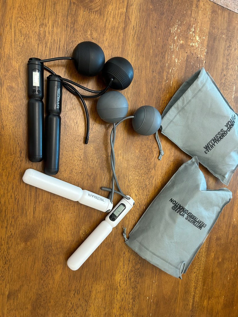 Cordless jumping role with automatic counter, Sports Equipment ...