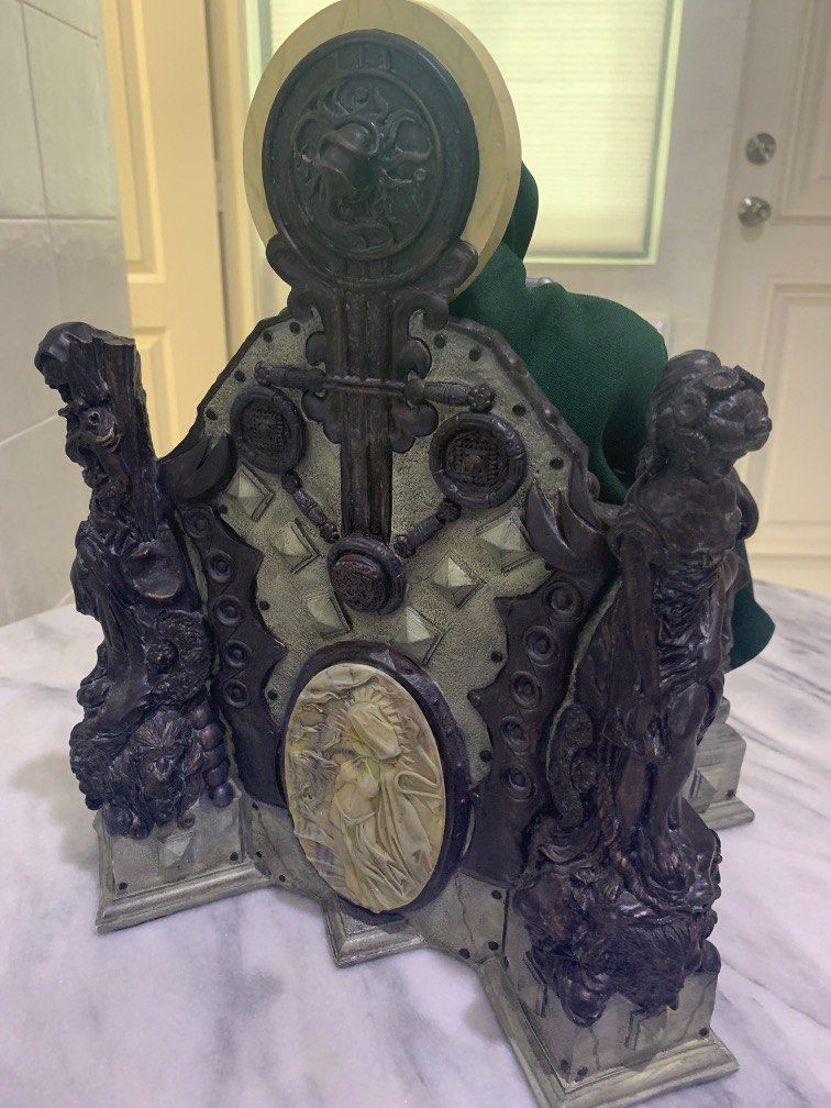 Custom Sideshow Doctor Doom on throne statue marvel bowen xm studios ...