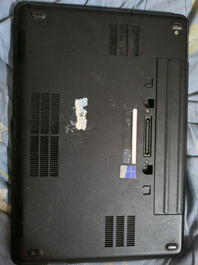 Deceptive laptop, Computers & Tech, Laptops & Notebooks on Carousell