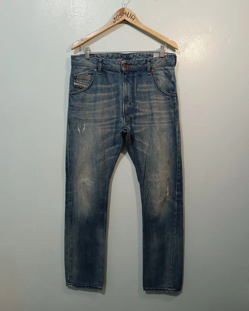 Diesel Krooley slim carrot, Men's Fashion, Bottoms, Jeans on Carousell