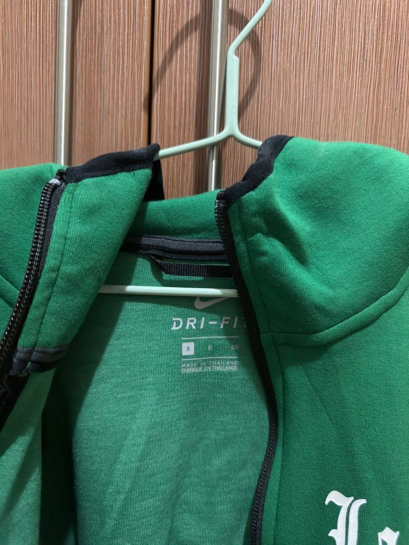 DLSU Athlete's Jacket, Men's Fashion, Coats, Jackets and Outerwear on ...