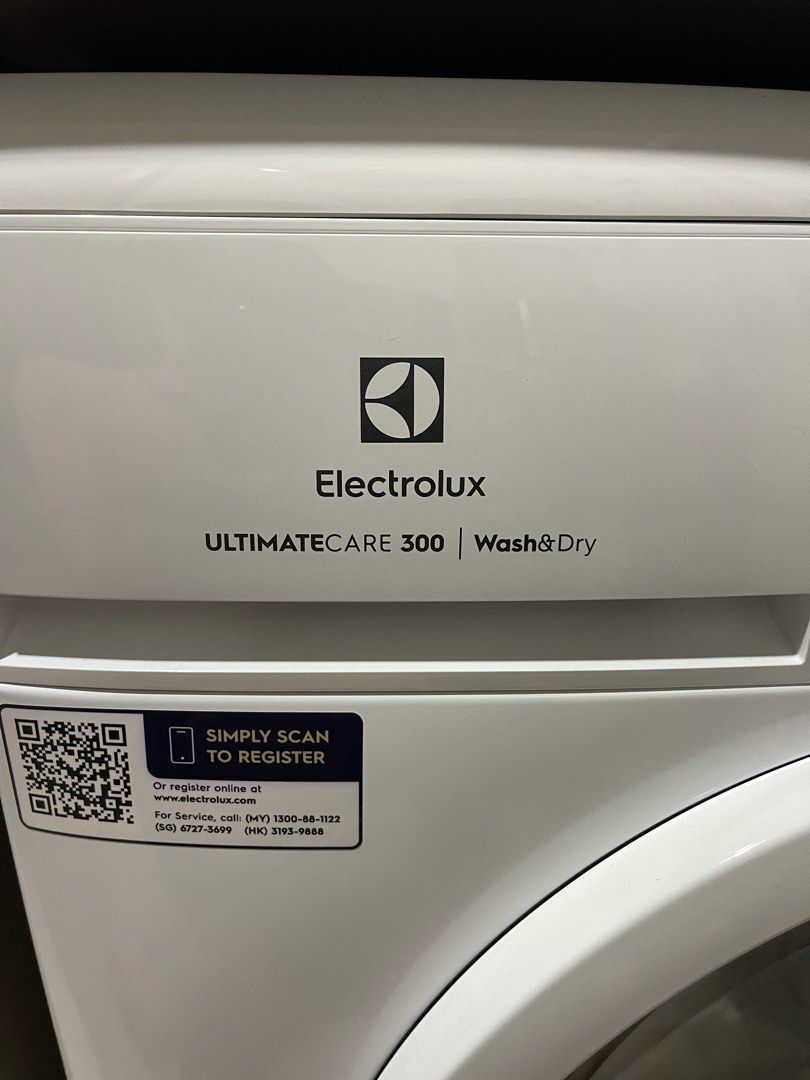 Electrolux Ultimate Care 300 wash & dry, TV & Home Appliances, Washing ...