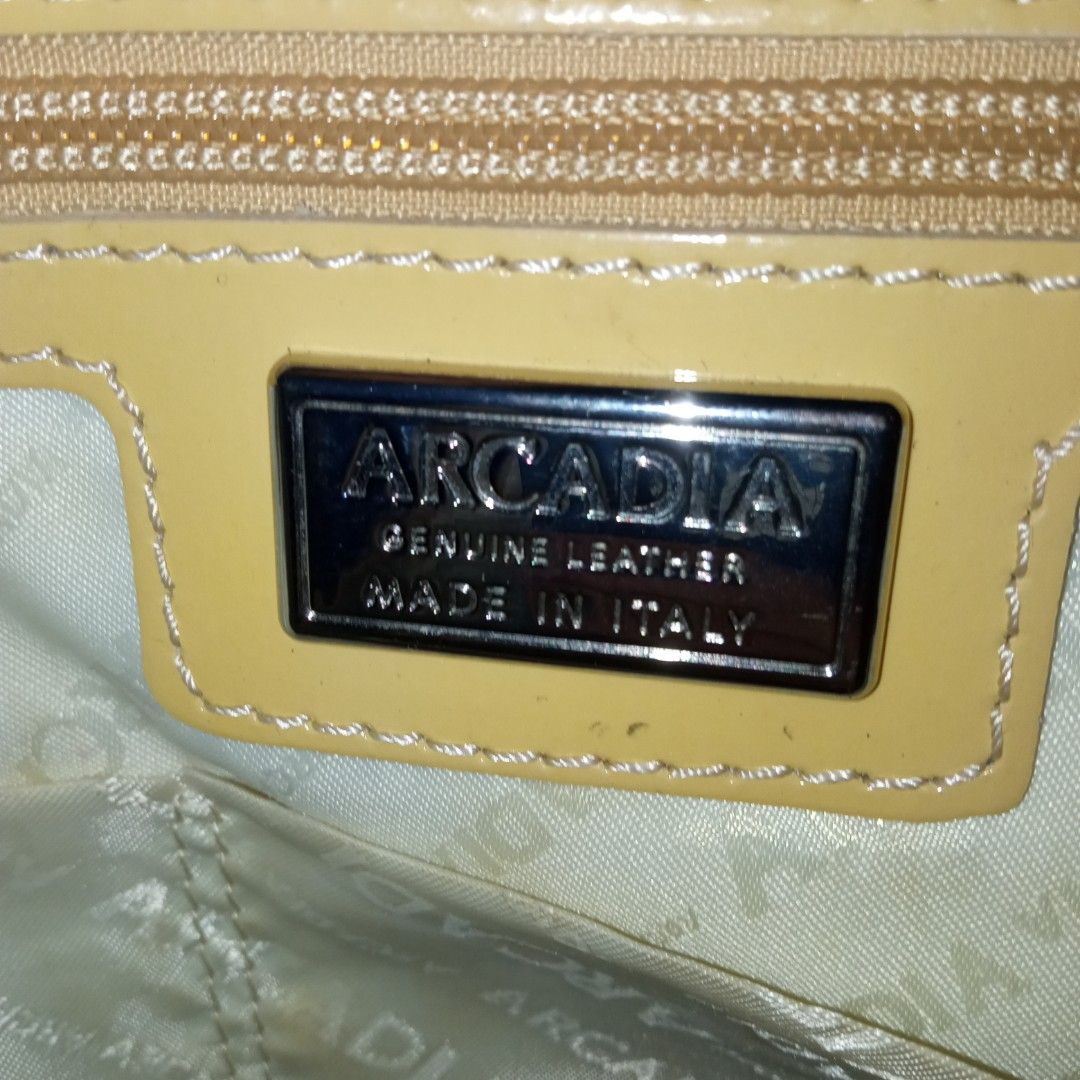 Elegant Italian Leather Arcadia Top Handle Bag, Luxury, Bags & Wallets on Carousell