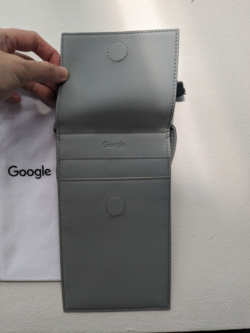 Google Pixel 8 limited edition grey pouch, Women's Fashion, Bags ...