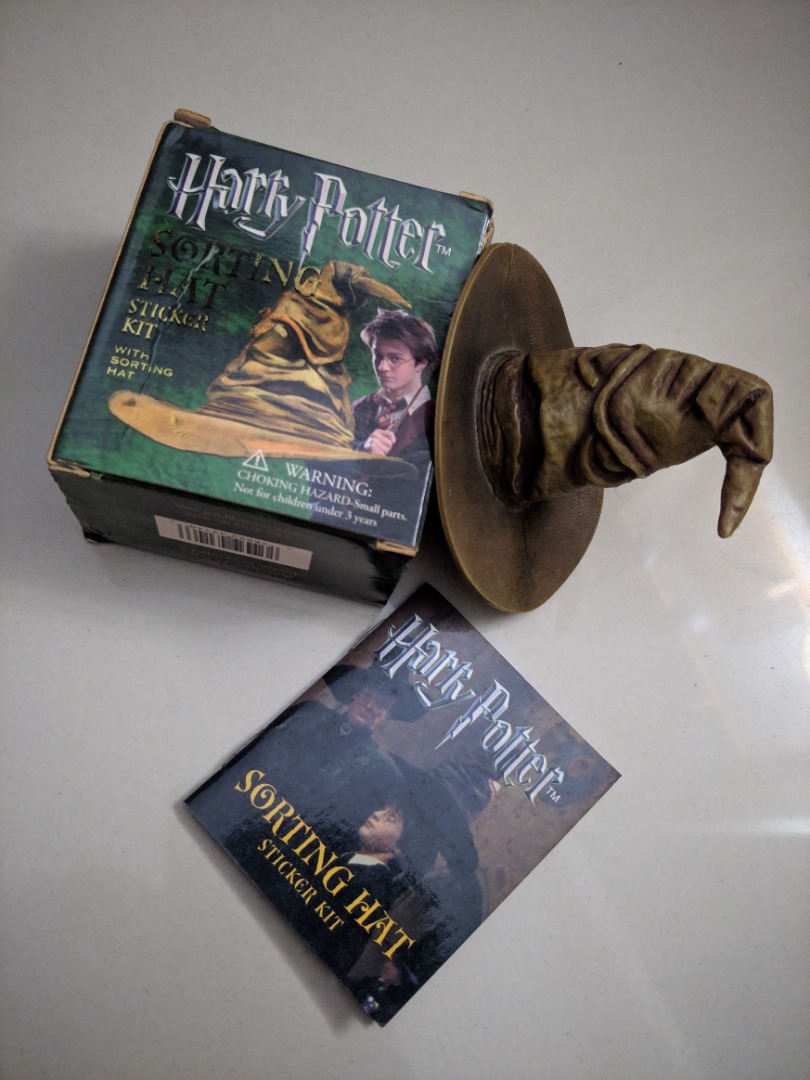 Harry Potter - Mini Sorting Hat, Hobbies & Toys, Memorabilia ...