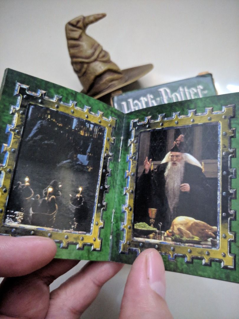 Harry Potter - Mini Sorting Hat, Hobbies & Toys, Memorabilia ...