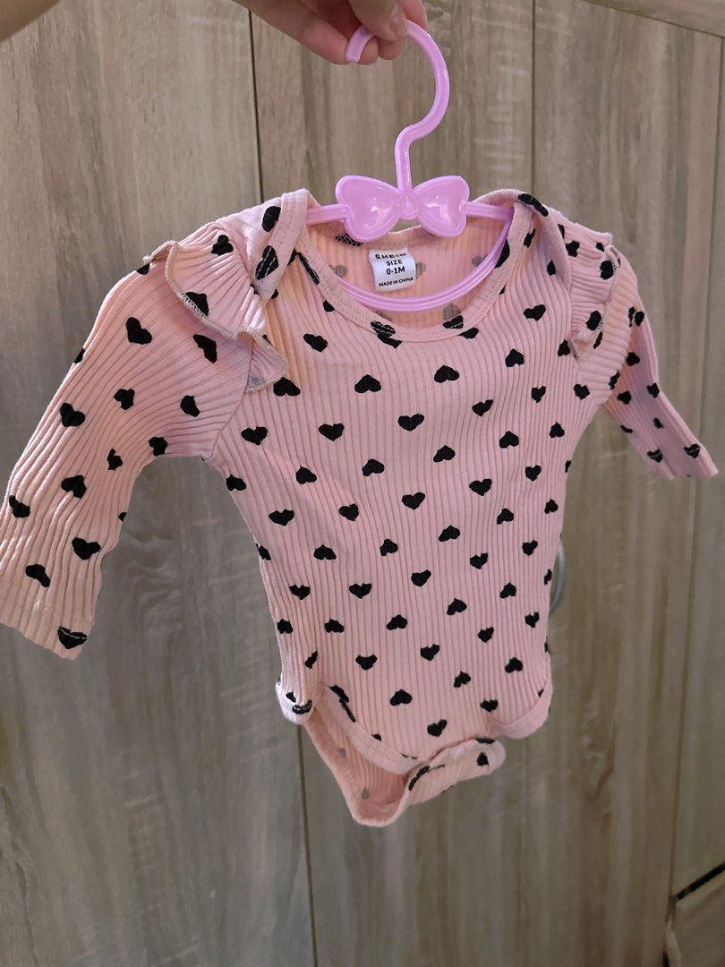 Heart Onesie Super Cute, Babies & Kids, Babies & Kids Fashion on Carousell
