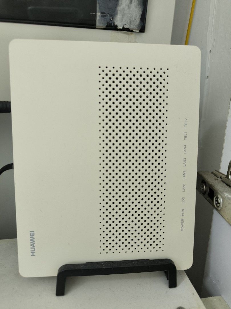Huawei Echolife HG8240H, Computers & Tech, Parts & Accessories ...