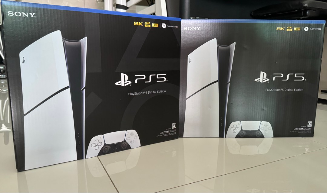 Latest Sony PS5 digital edition slim disc 1 year warranty Japan set ...