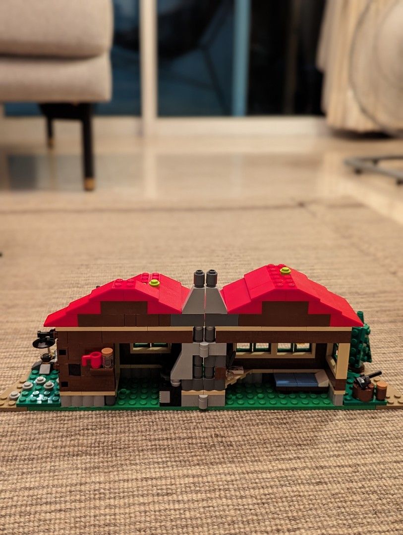 LEGO Lakeside Lodge 31048 Creator 3 in 1 series, Hobbies & Toys, Toys ...