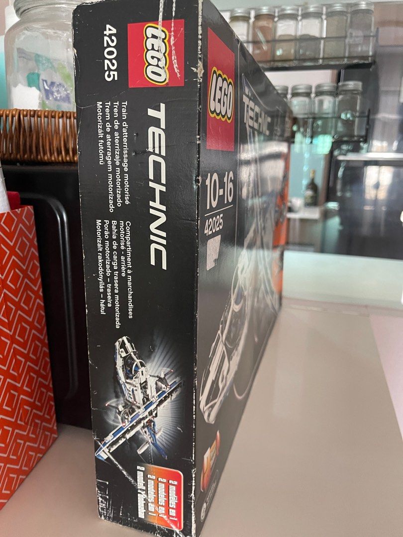 Lego technic 42025 cargo plane motorised cargo bay, Hobbies & Toys ...