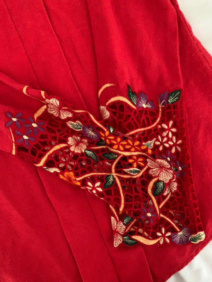 locka kebaya top, Women's Fashion, Tops, Blouses on Carousell