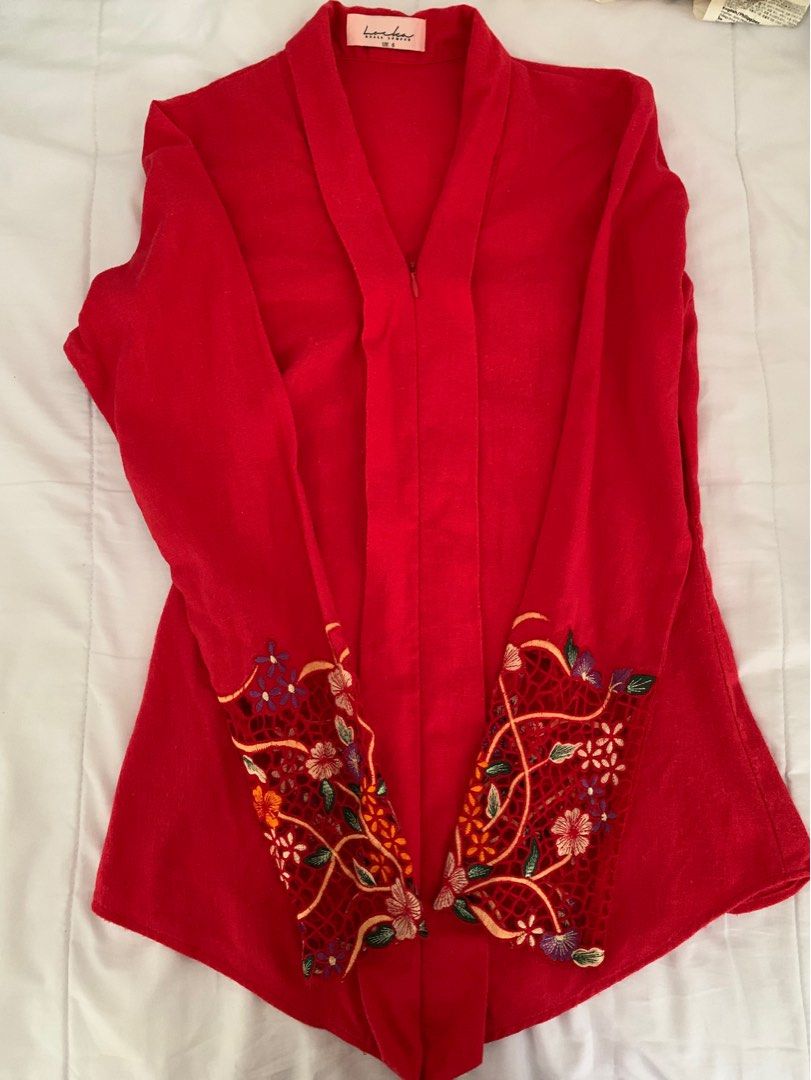 locka kebaya top, Women's Fashion, Tops, Blouses on Carousell