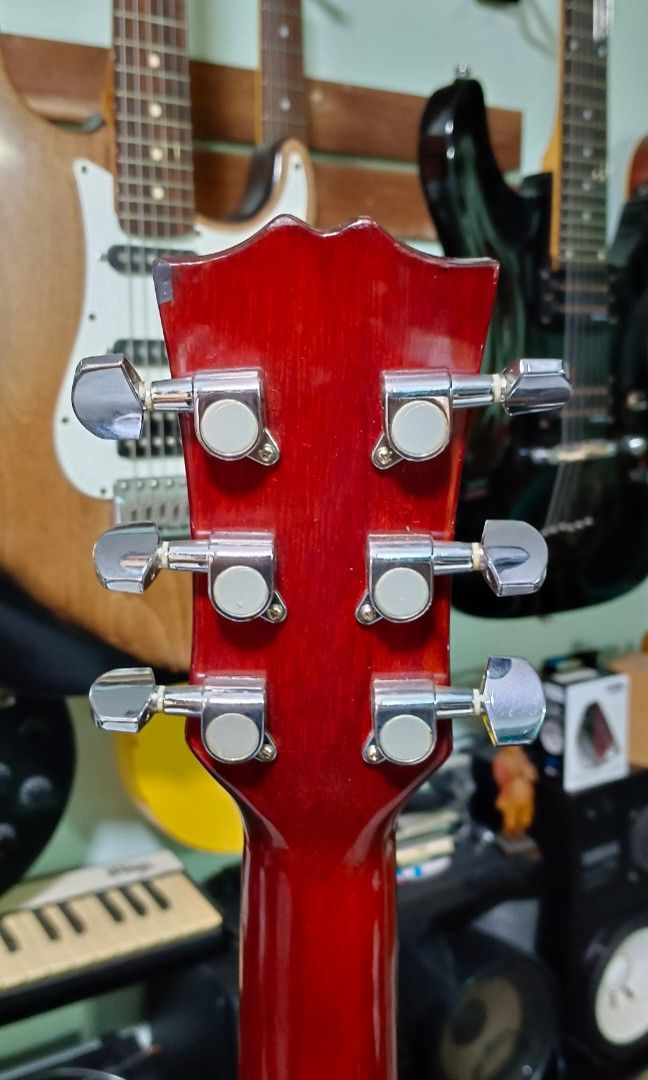 Mavis custom acoustic guitar, Hobbies & Toys, Music & Media, Musical ...