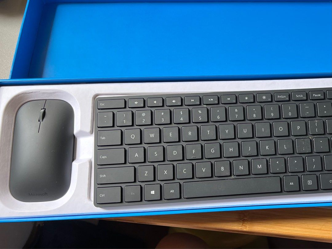 Microsoft Designer Bluetooth keyboard, Computers & Tech, Parts & Accessories, Computer Keyboard ...