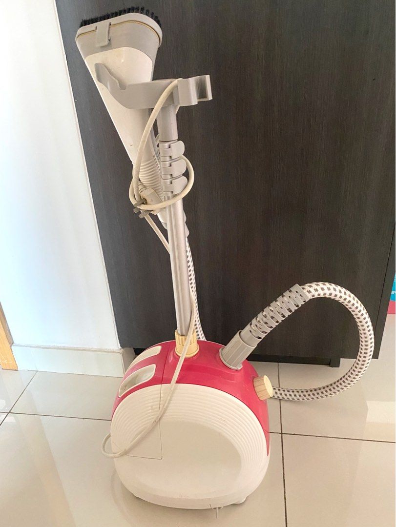 Midea Steam Iron, TV & Home Appliances, Irons & Steamers on Carousell