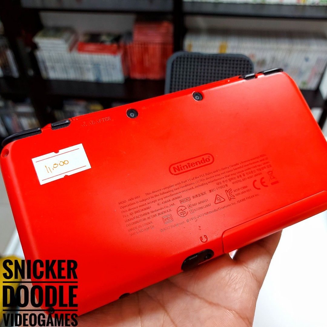 New Nintendo 2DS XL Pokeball Limited Edition, Video Gaming, Video Game ...