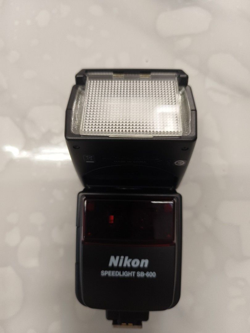 Nikon camera flash, Photography, Photography Accessories, Flashes on Carousell
