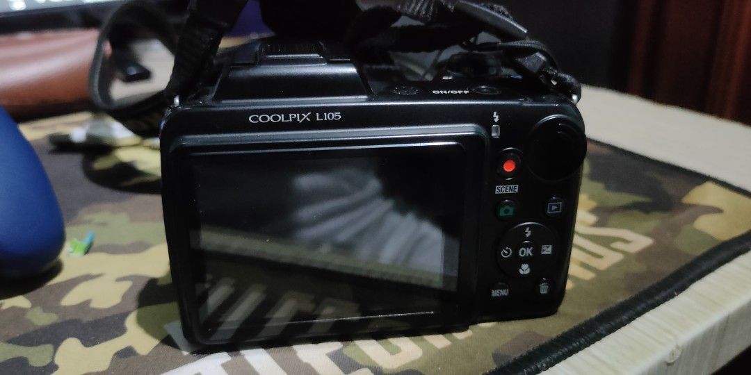 Nikon Coolpix L105, Photography, Cameras on Carousell