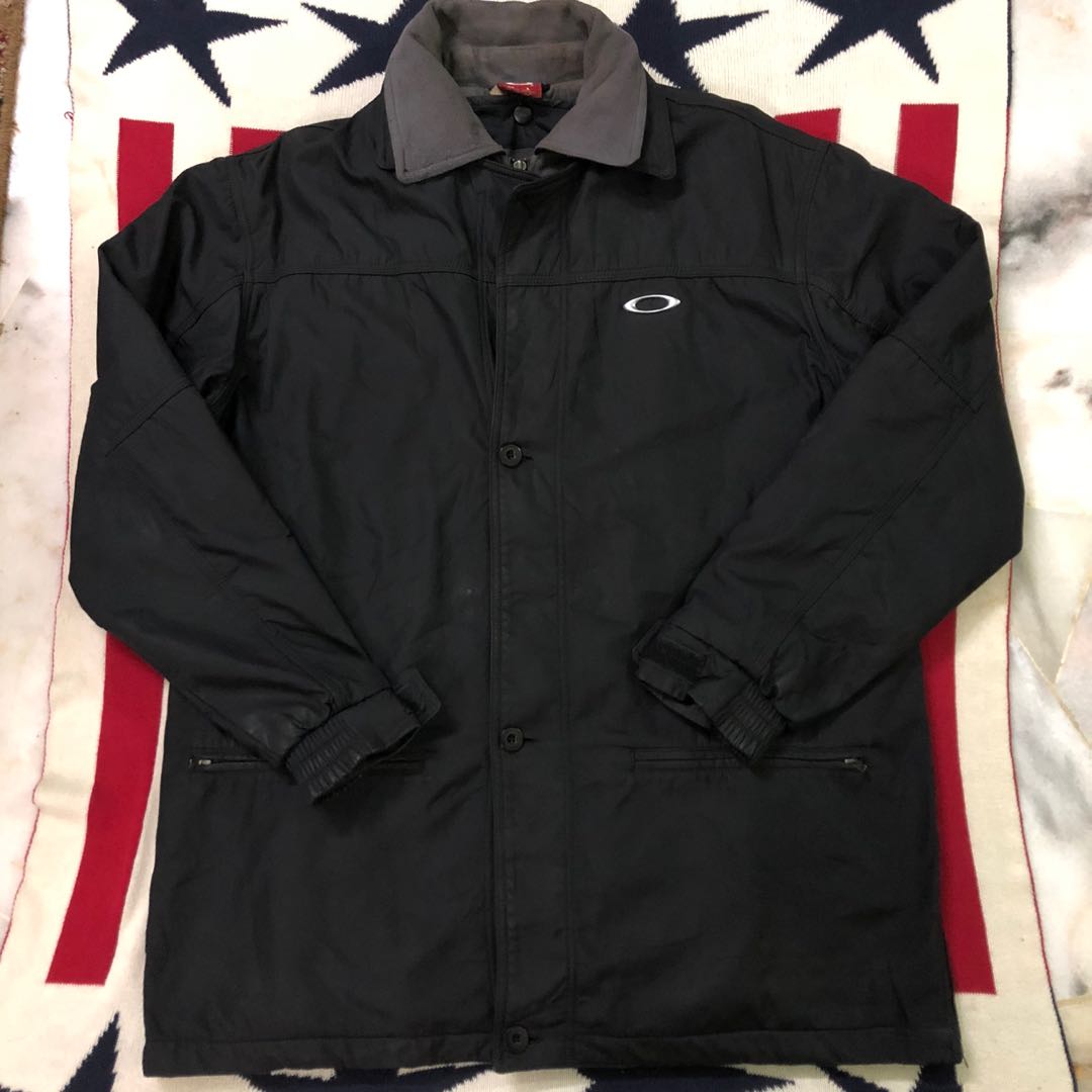 Oakley Vintage Black Jacket Windbreaker 2 Layer, Men's Fashion, Coats ...