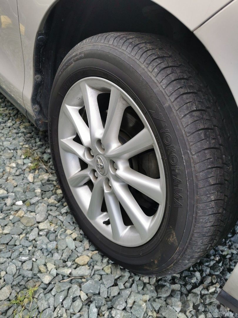 OEM Toyota Previa Wheelset, Car Parts & Accessories, Mags and Tires on ...