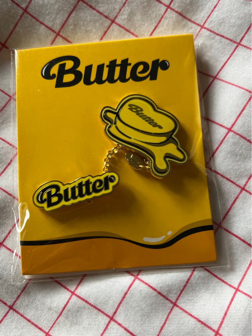 OFFICIAL MERCH BTS X BUTTER BADGE SET, Hobbies & Toys, Collectibles ...