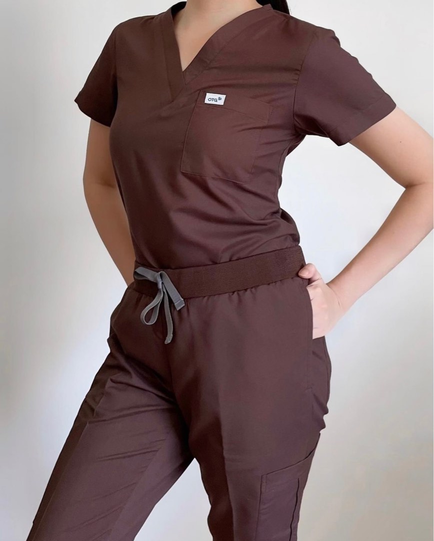 OTG Luxe Scrub Set in Coffee Brown, Women's Fashion, Dresses & Sets ...