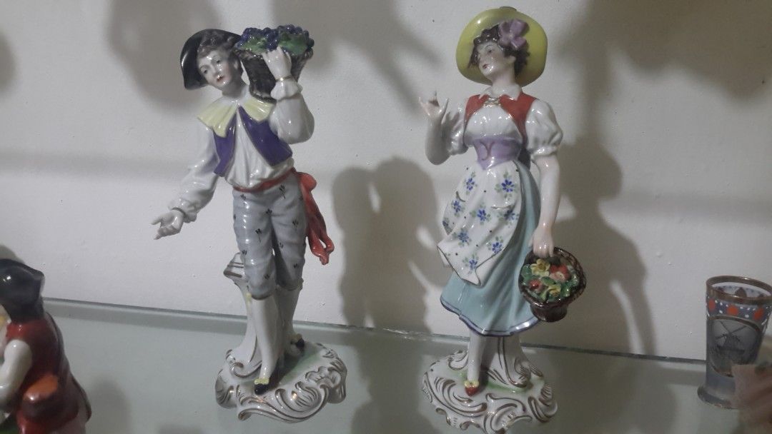 Pair of antique Porcelaine Figures arround 1915, Hobbies & Toys ...