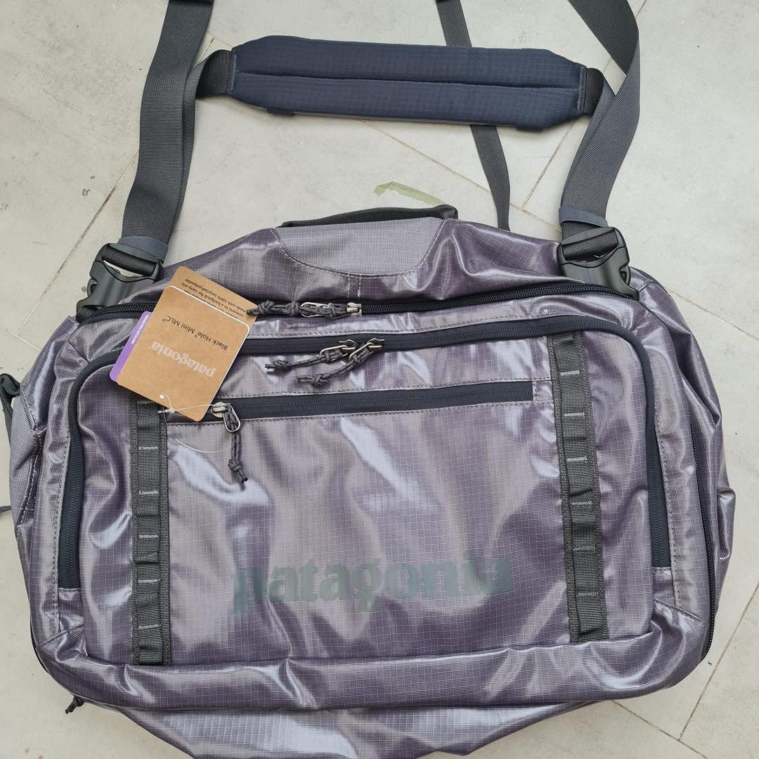Patagonia Black Hole Mini MLC, Men's Fashion, Bags, Backpacks on Carousell