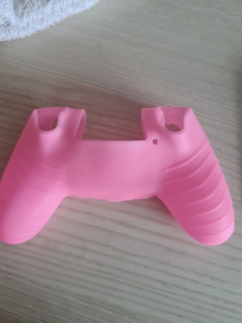 Playstation controller cover(Pink), Video Gaming, Gaming Accessories ...