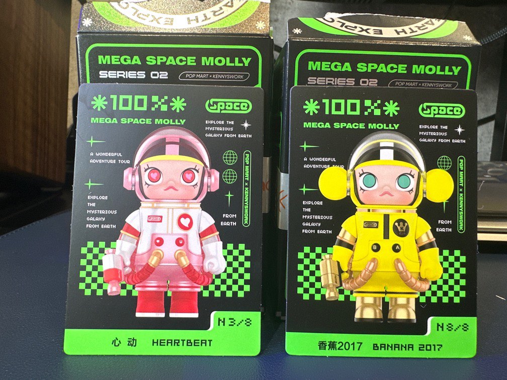 Popmart Mega Space Molly Series 2, Hobbies & Toys, Toys & Games on ...