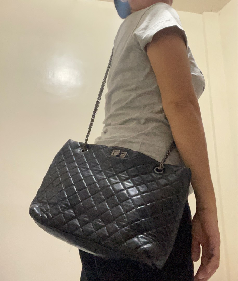 Quilted two way bag, Women's Fashion, Bags & Wallets, Tote Bags on ...