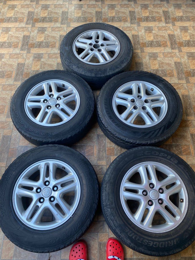 Toyota Rav4 Gen 2 XA20 Stock Wheels (w/tires), Car Parts & Accessories ...
