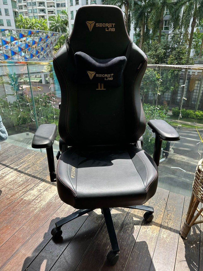 Secret Lab Gaming Chair, Furniture & Home Living, Furniture, Chairs on ...