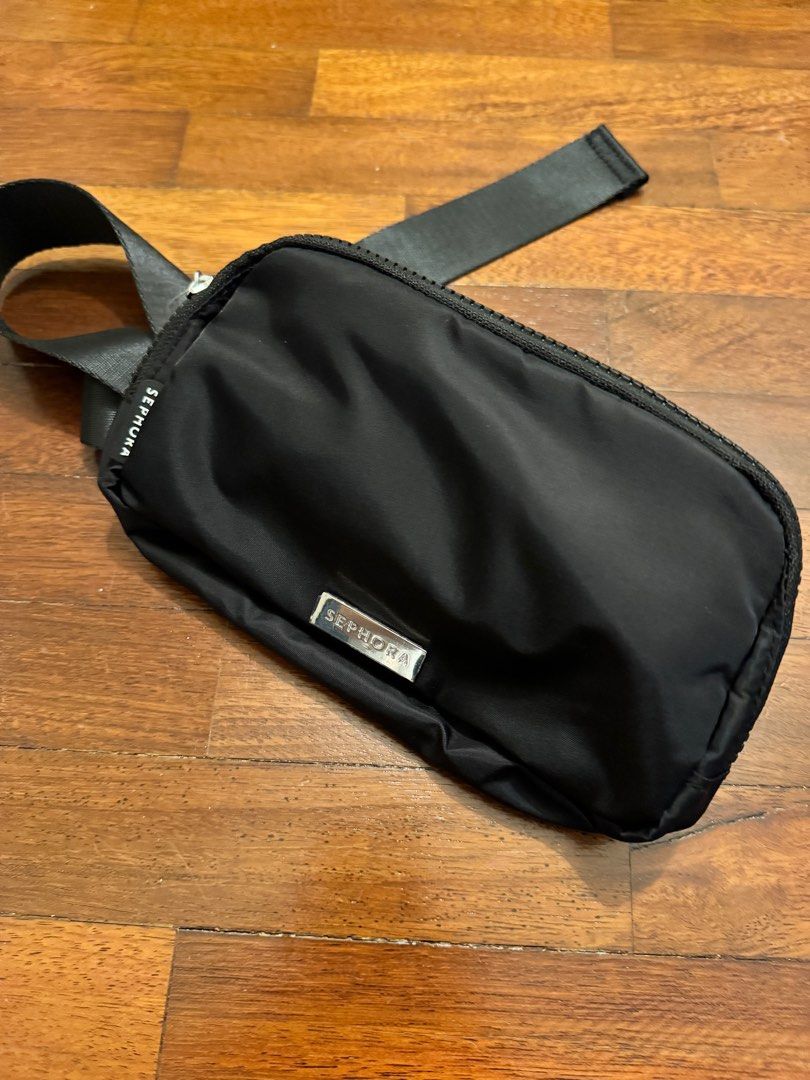 Sephora pouch, Women's Fashion, Bags & Wallets, Purses & Pouches on ...