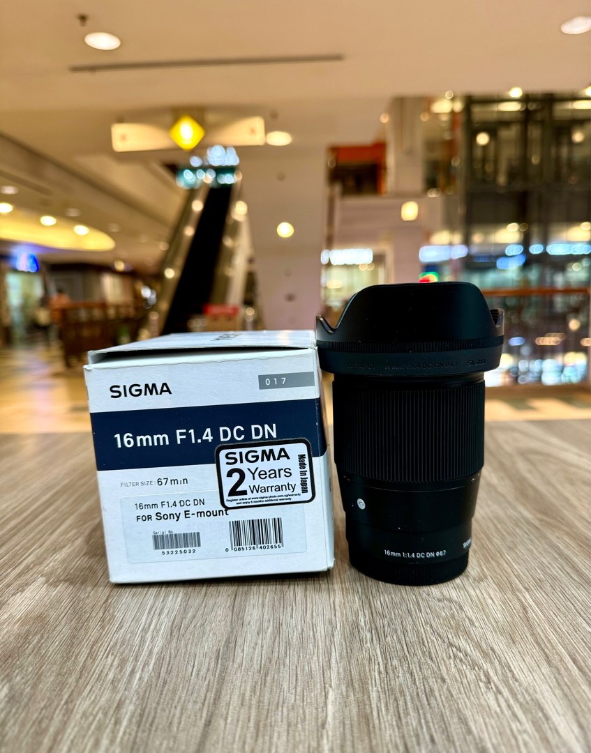 Sigma 16mm f1.4 DC DN lens for Sony E (97% new), Photography, Lens ...