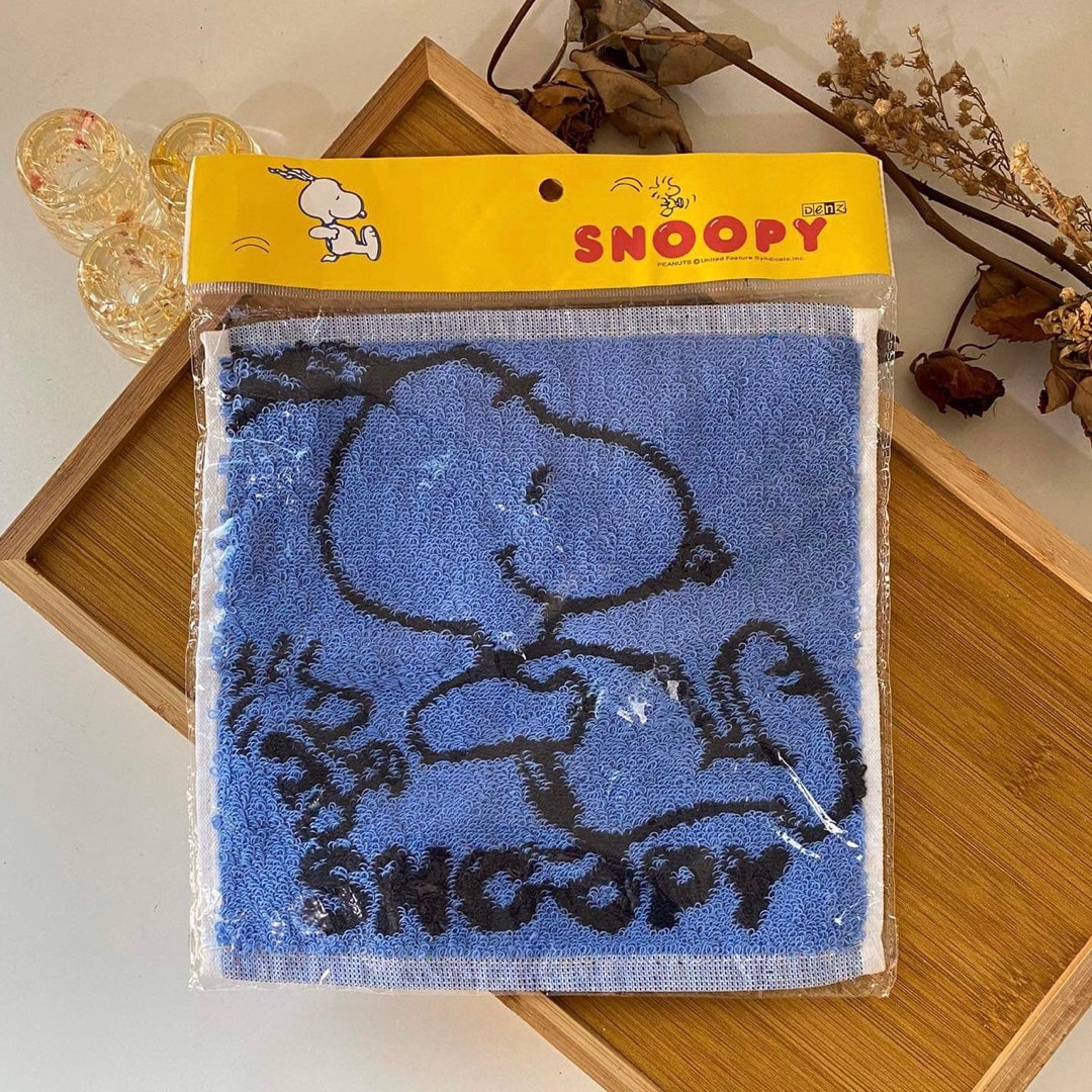 Snoopy Face Towel, Furniture & Home Living, Bedding & Towels on Carousell
