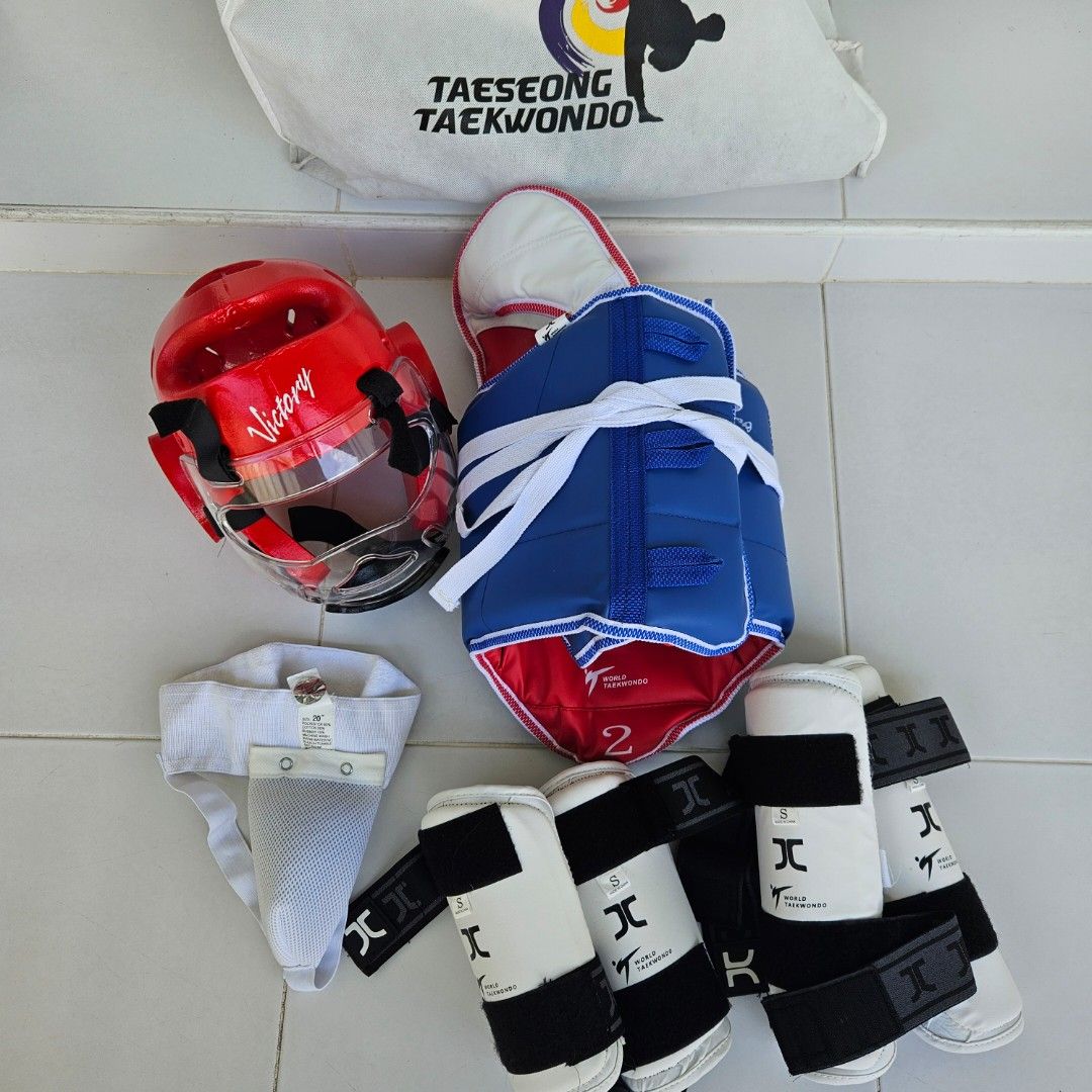 Taeseong Taekwondo sparring gear, Sports Equipment, Other Sports ...