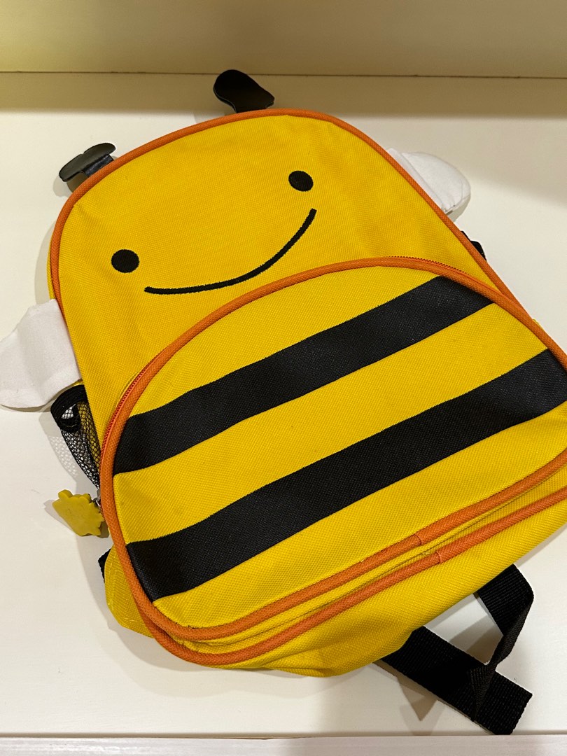 Toddler Bee Backpack, Babies & Kids, Babies & Kids Fashion on Carousell