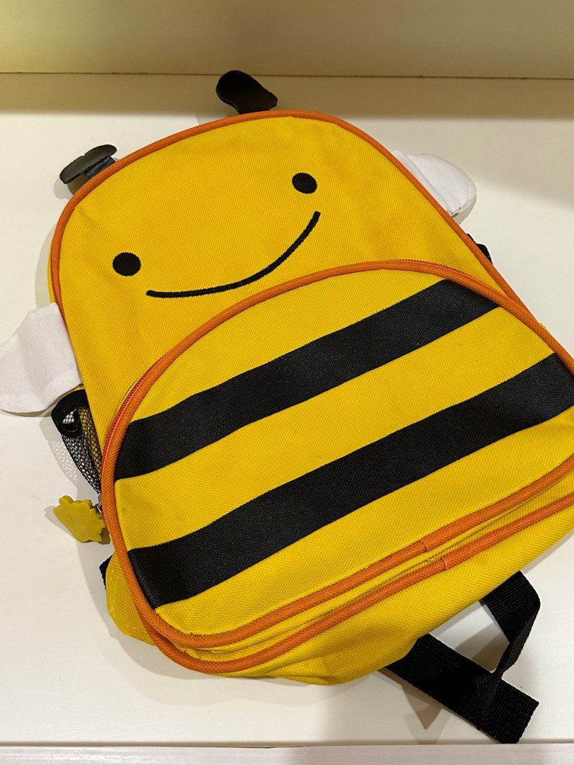 Toddler Bee Backpack, Babies & Kids, Babies & Kids Fashion on Carousell