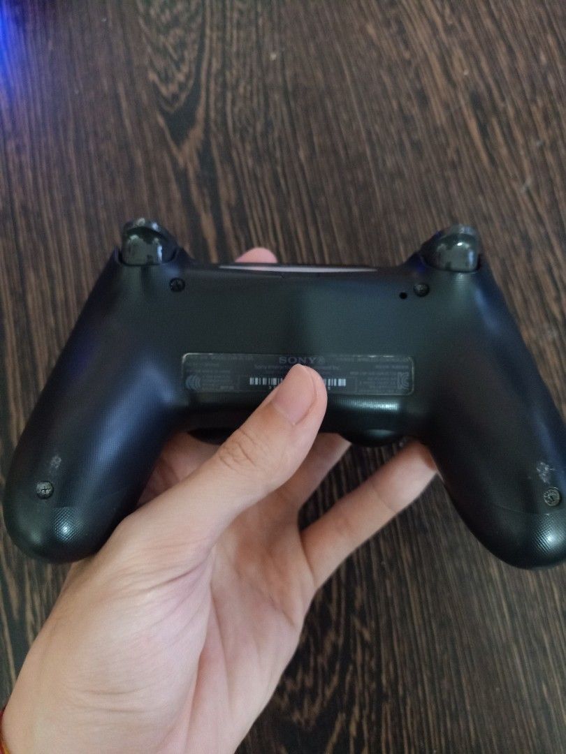 Used V2 DS4 Ps4 Controller (Black), Video Gaming, Gaming Accessories ...