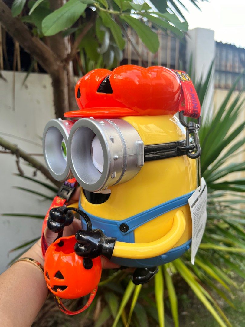 USJ Minion Halloween Bucket with Tag, Hobbies & Toys, Toys & Games on ...